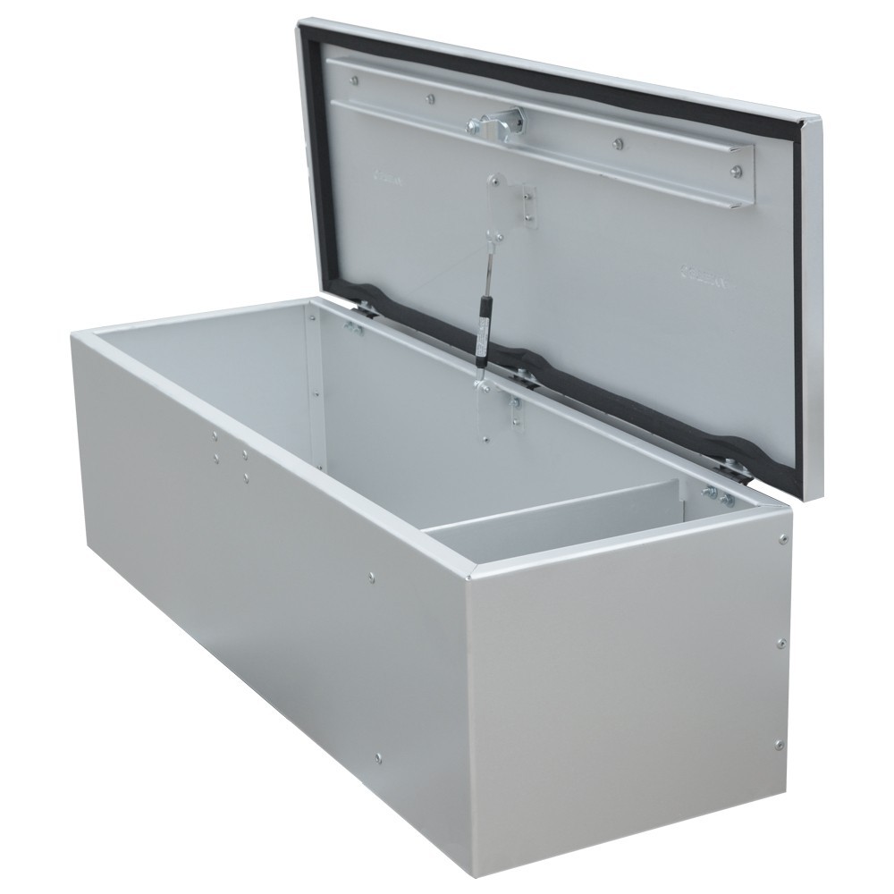 Drawbar box / storage box of aluminium (volume 154 x 108 cm)
